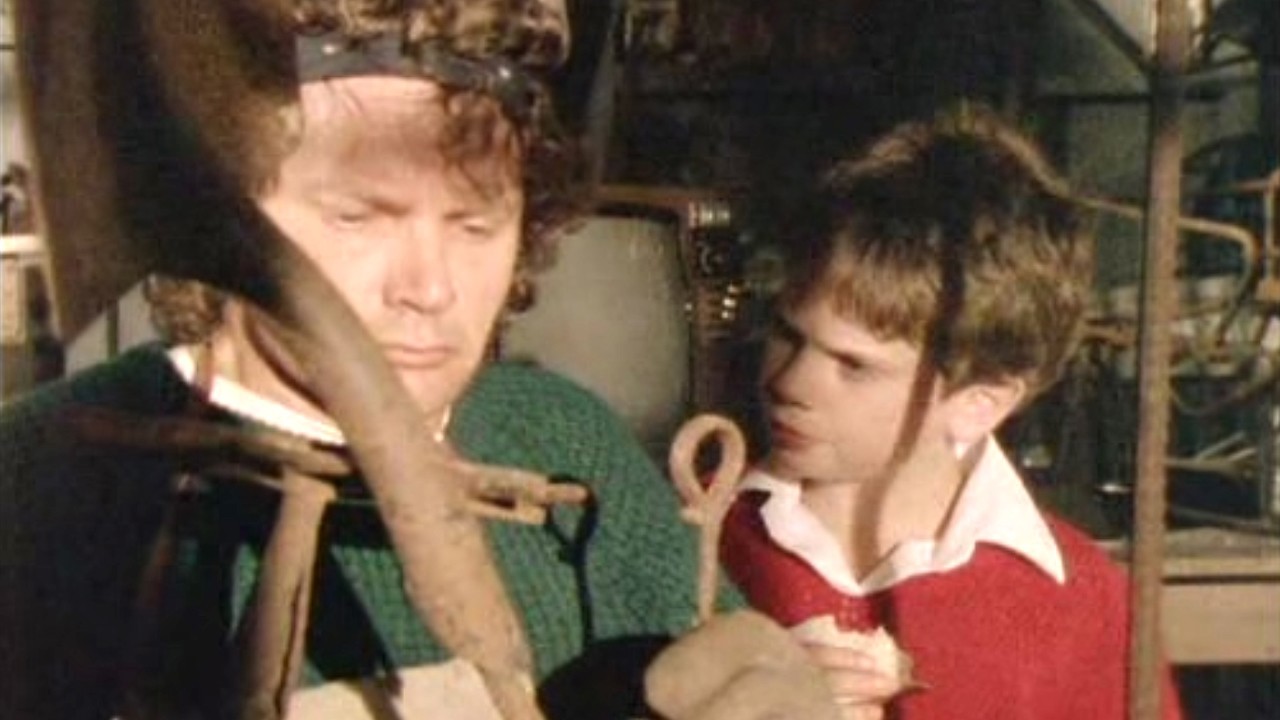 Round the Twist Videos & Resources | ClickView