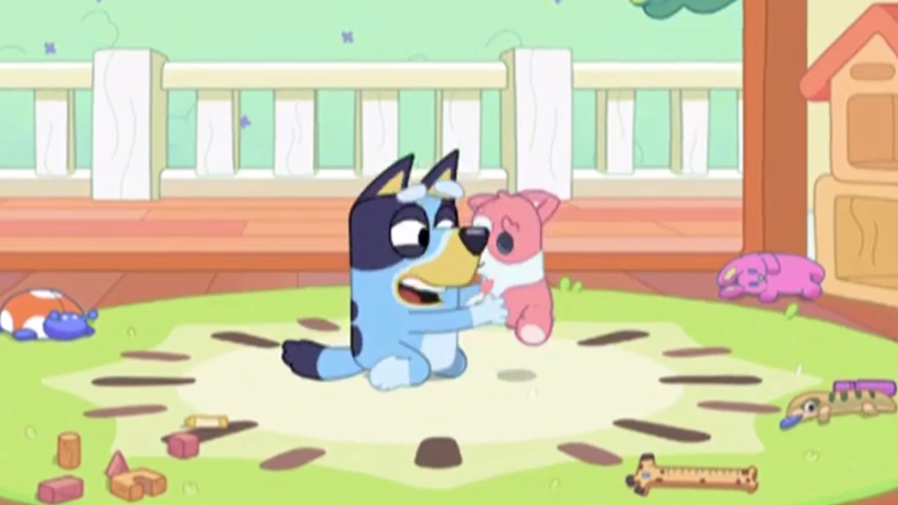 Horsey Ride - When Bluey forgets to put her f... - ClickView