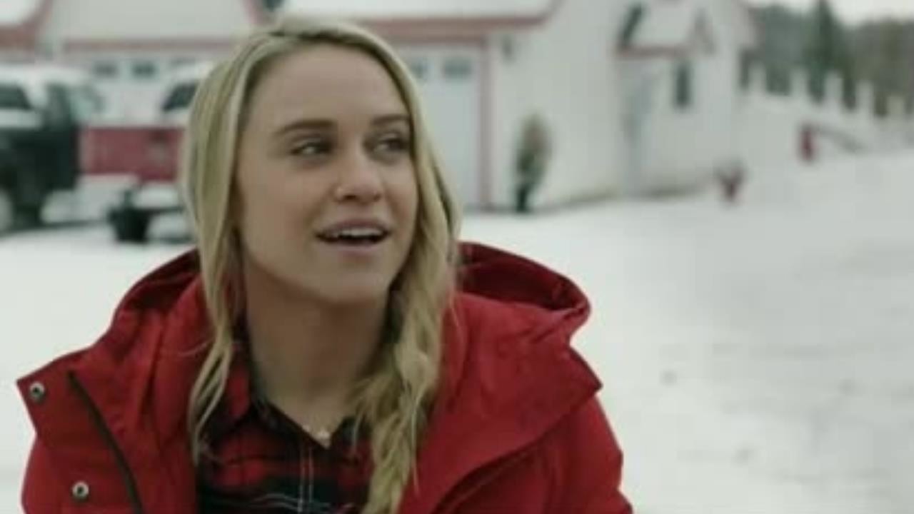 A Song for Christmas - A pop star becomes str... - ClickView