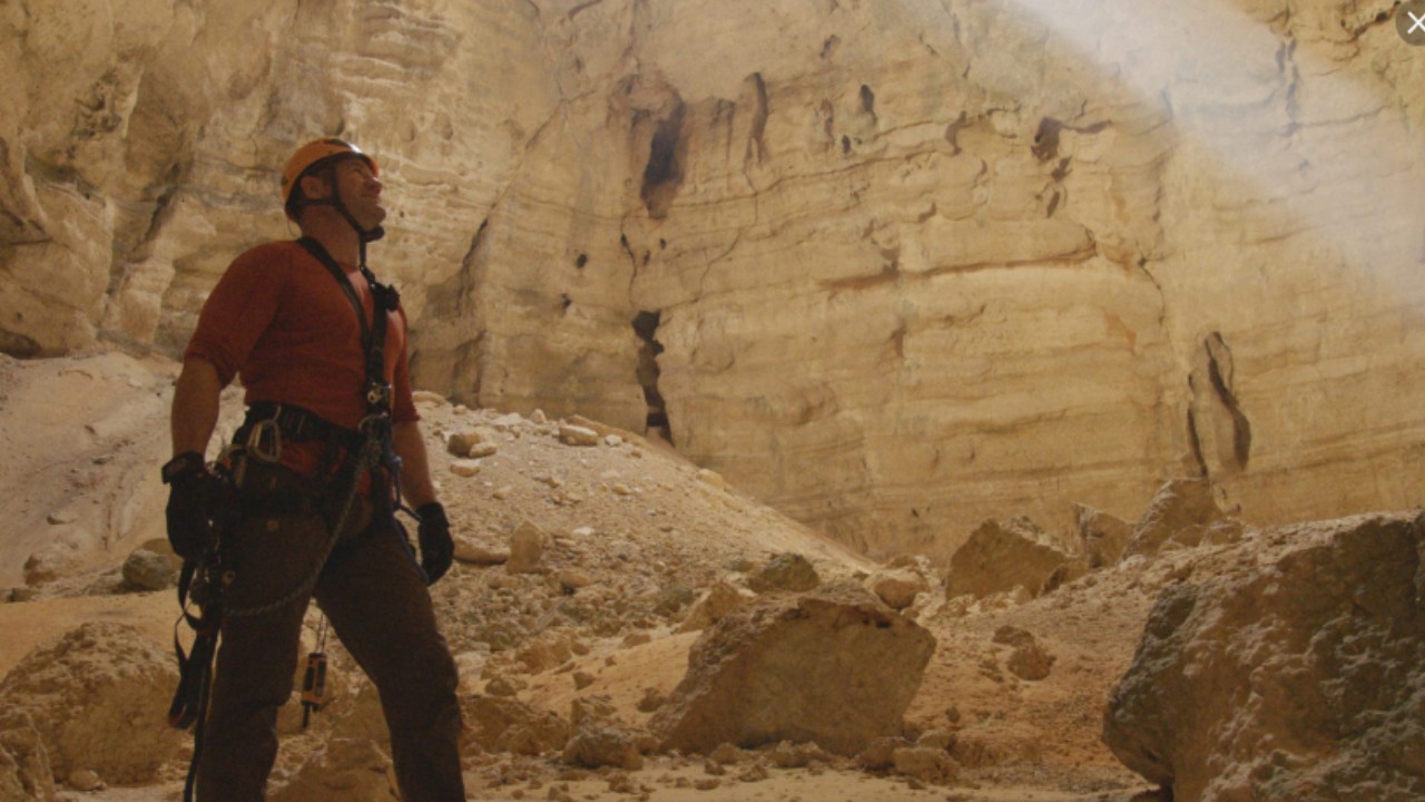 Planet Expedition - Airs 7:30 PM 23 Mar 2020 on SBS ONE - ClickView