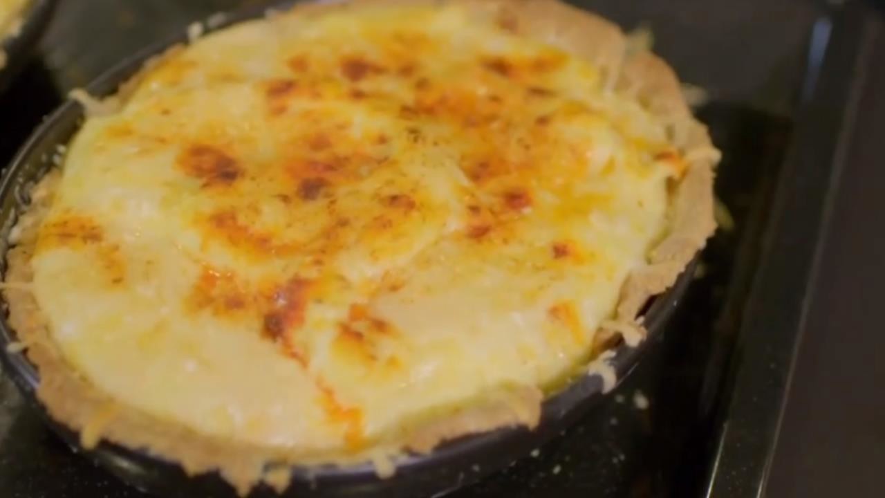 Episode 1: Home-cooked Meal - Monique and Hen... - ClickView