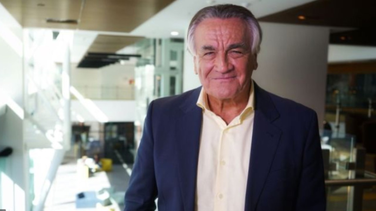 Barrie Cassidy's One Plus One - Airs 9:22 PM 7 May 2020 on ABC - ClickView