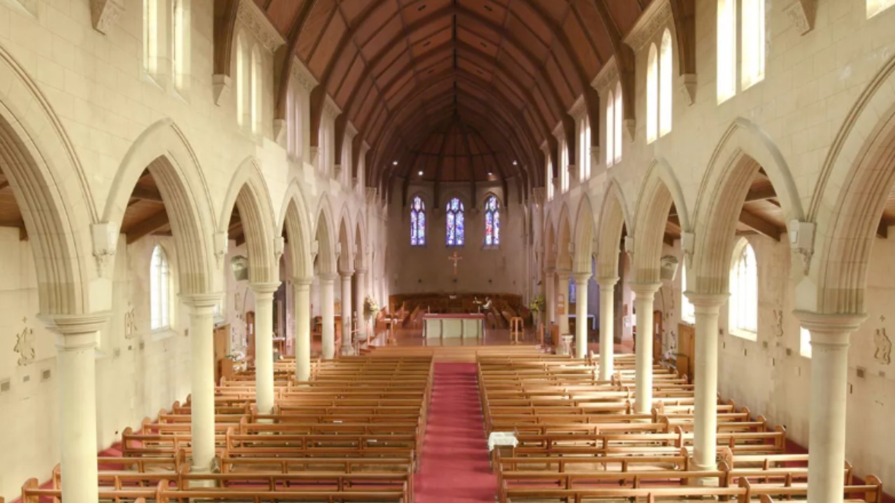 Places of Worship - Airs 1:18 PM 13 May 2020 on ABC ME - ClickView