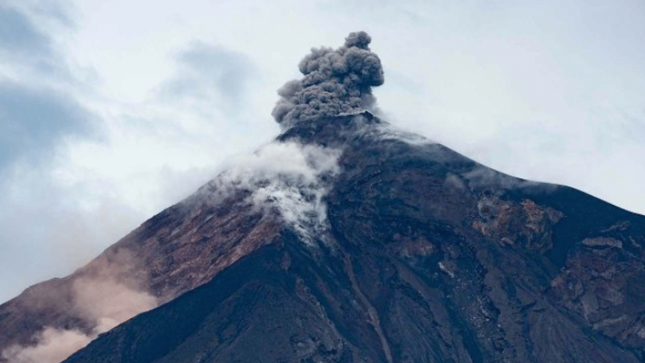 Volcanoes - Airs 1:27 PM 2 Jun 2020 on ABC ME - ClickView