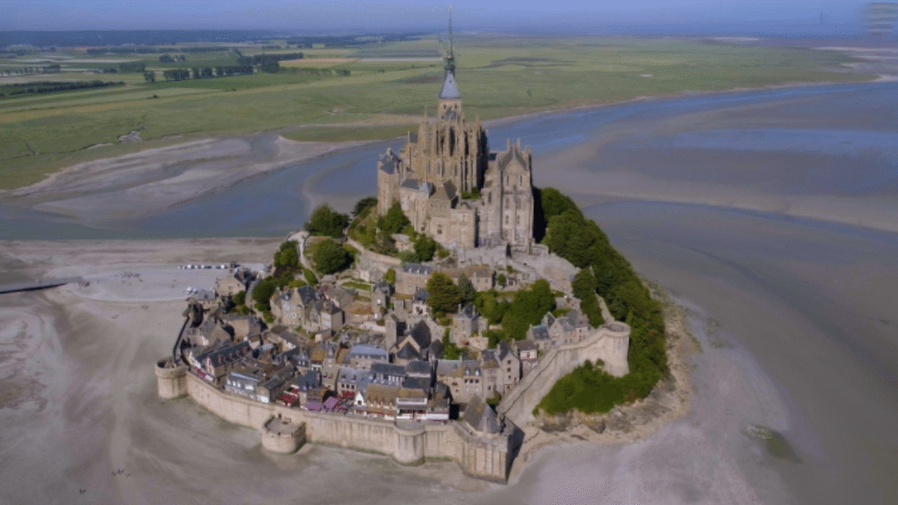 Ancient Superstructures - Airs 7:30 PM 27 Sep 2020 on SBS ONE - ClickView