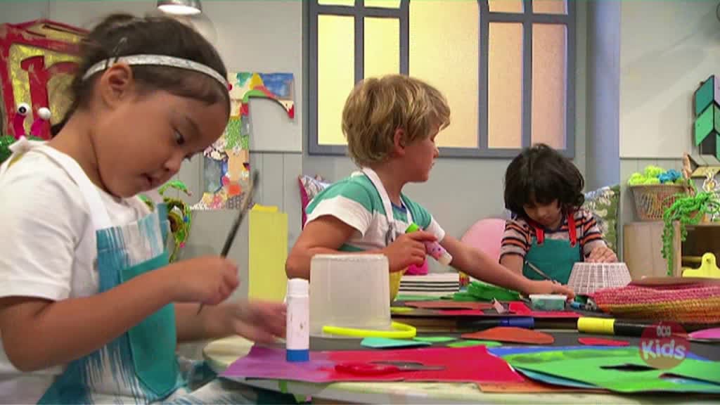 Play School Art Crew - Space - Get ready to b... - ClickView