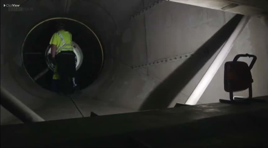 The Channel Tunnel: Life on the Inside - Series 01, Episode 01: Going ...