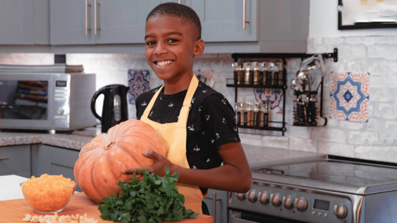 What’s Cooking, Omari? - Airs 4:29 PM 2 Nov 2021 on ABC ME - ClickView