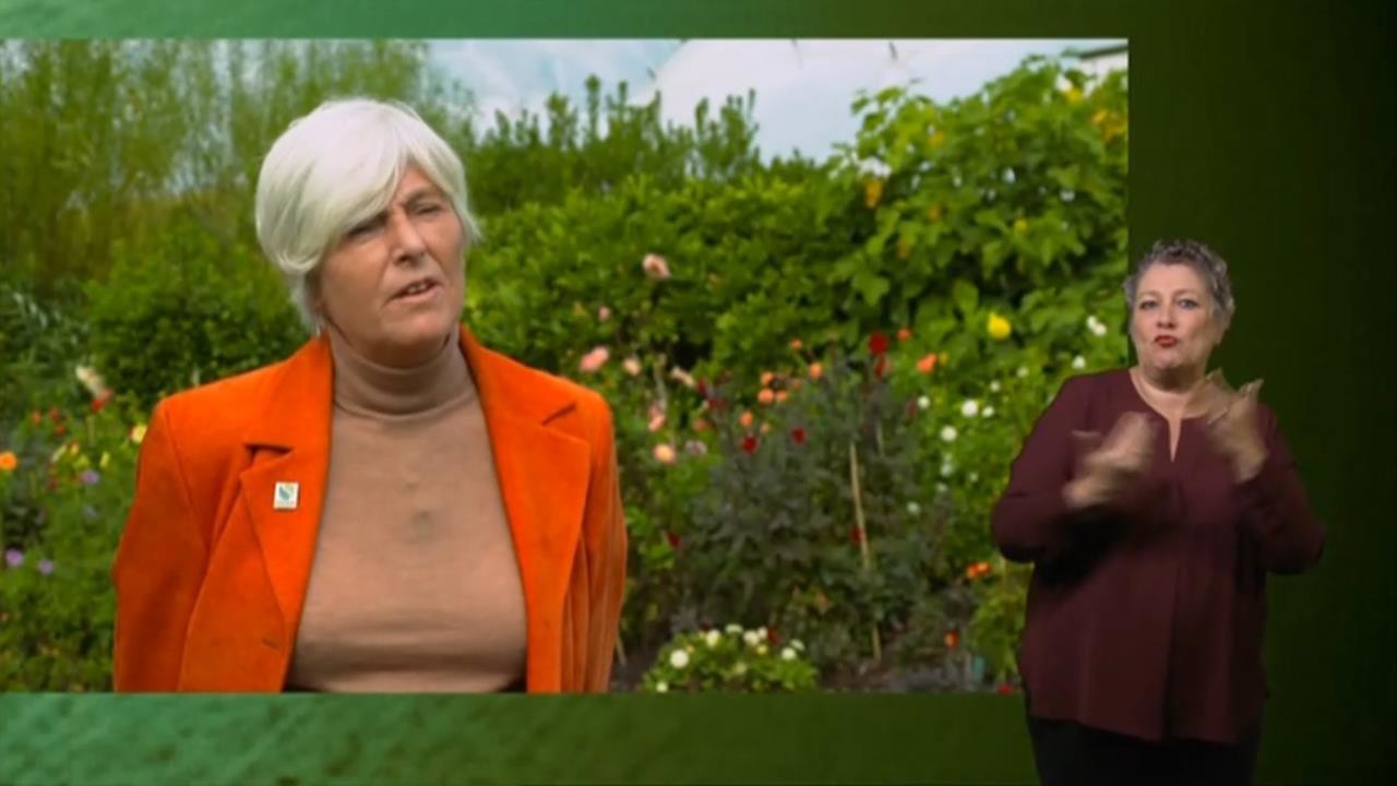 Plant Britain - The team celebrate the magic... - ClickView