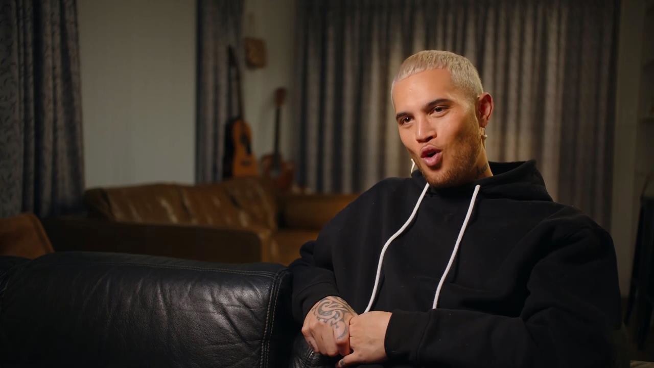 Episode 01 - This season we follow Stan and L... - ClickView