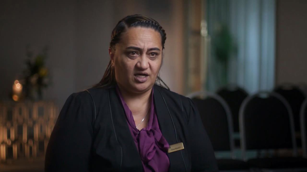 Episode 08 - The team of Tipene funerals go h... - ClickView