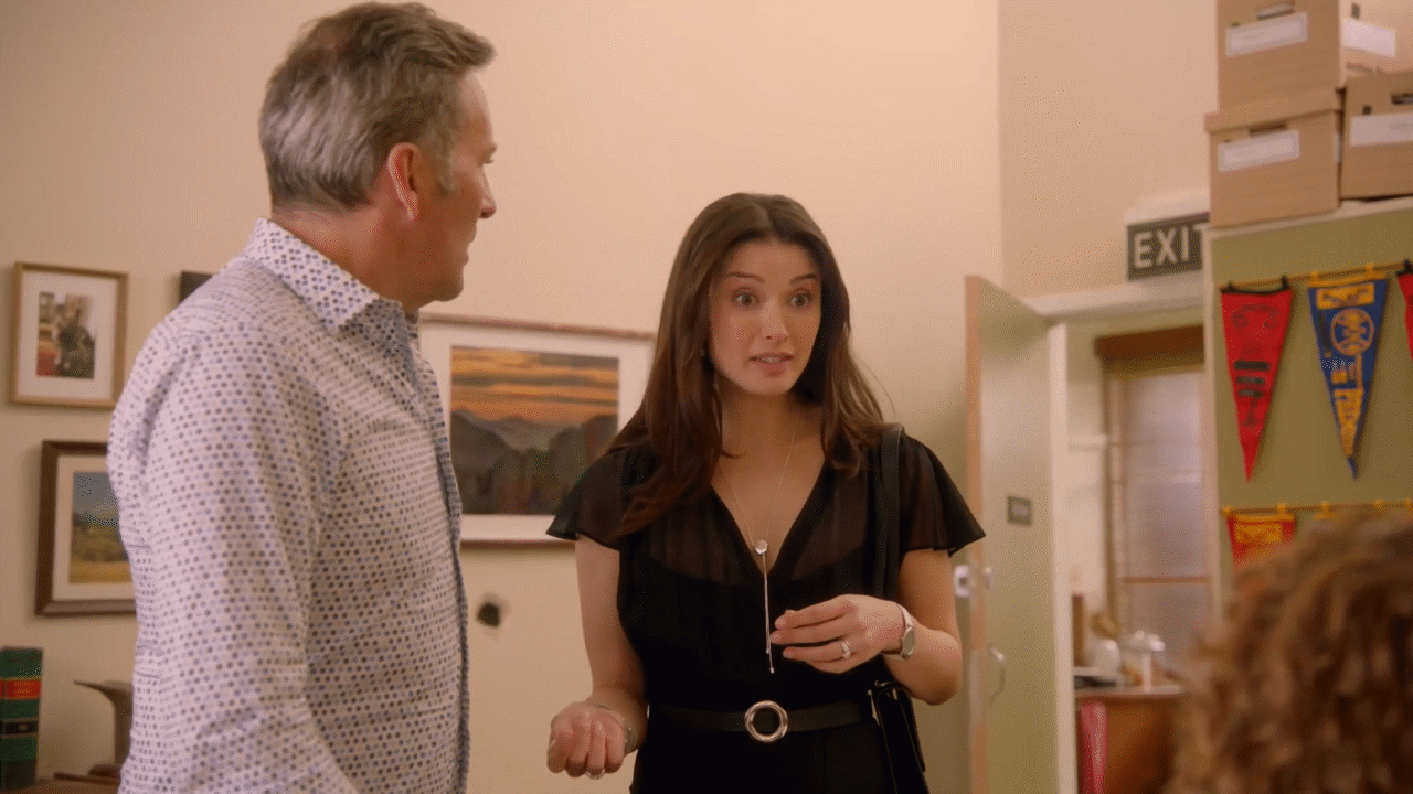 Snitches Get Riches - Helen meets with a May/... - ClickView