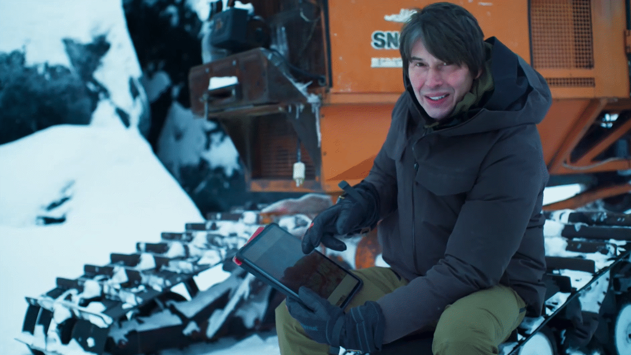 Ice Worlds - Meet the dwarf planet where moun... - ClickView