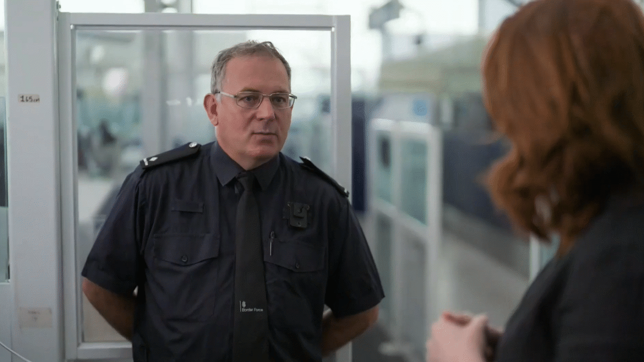 Passport - Hannah gains access to a top secre... - ClickView