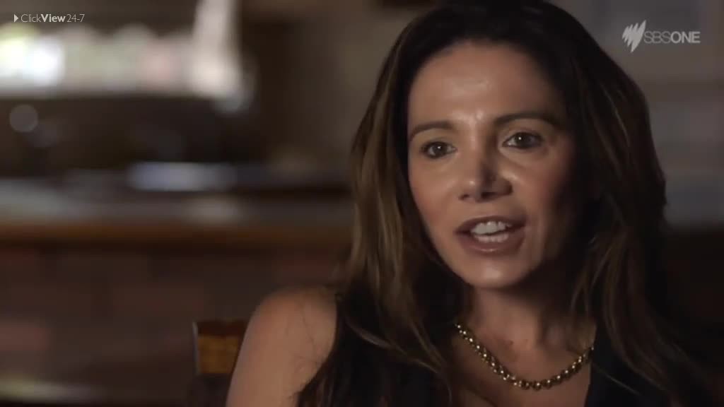 First Contact (1/3) - Ray Martin takes six ou... - ClickView