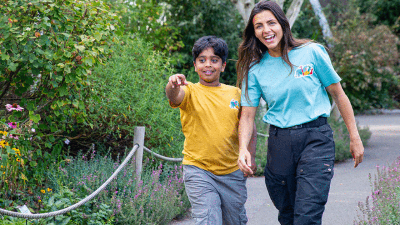 Aneeshwar and Lizzie Go Wild - Airs 3:10 PM 10 Mar 2025 on Cbeebies HD ...
