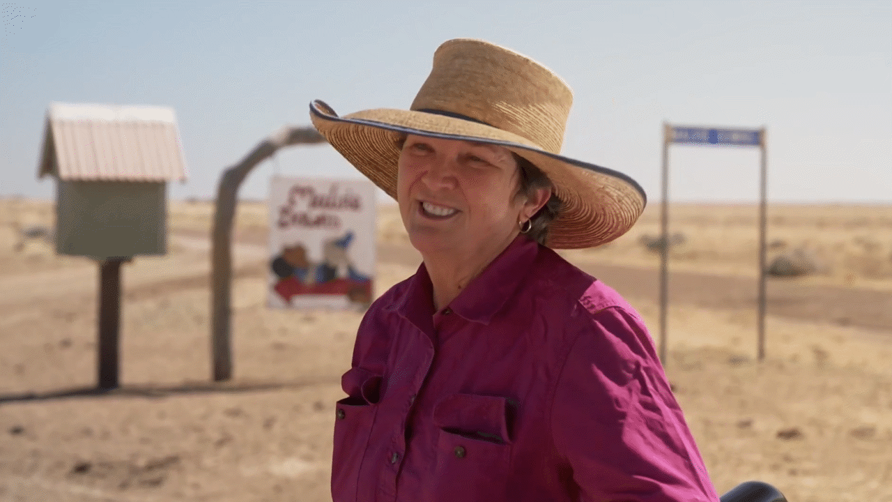 Outback Postie - Outback postie Bec Clighme d... - ClickView