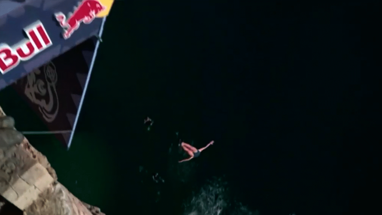 Cliff Diving World Series - These divers from... - ClickView