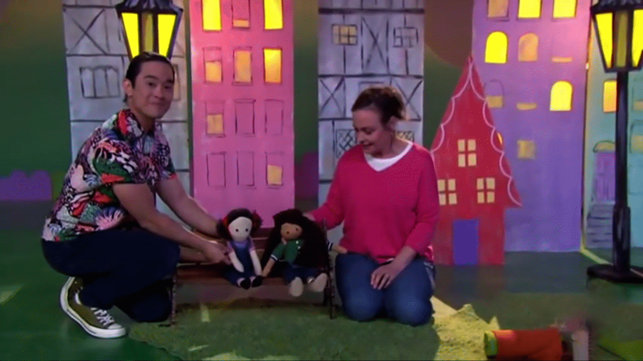 Play School: World By Night Videos & Resources | ClickView
