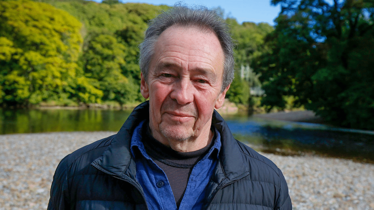 Paul Whitehouse: Our Troubled Rivers - Airs 7:00 PM 26 Sep 2023 on BBC TWO HD - ClickView