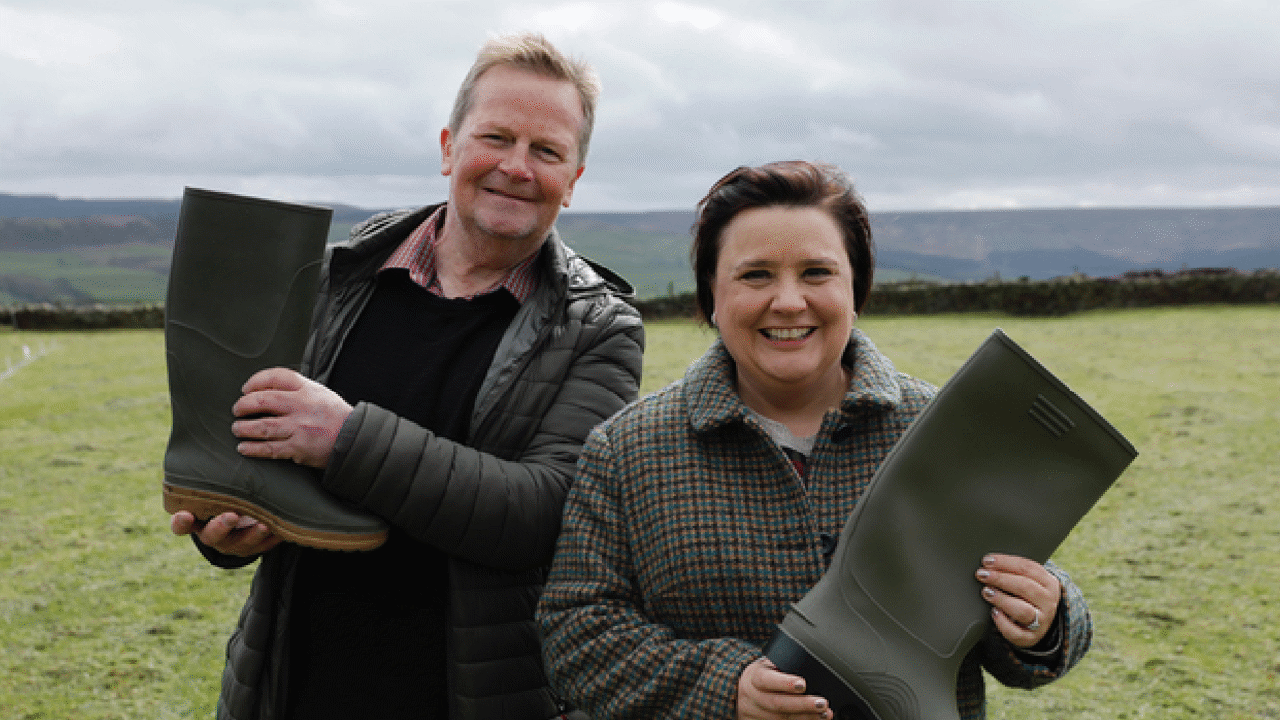 Susan Calman's Grand Day Out - Airs 8:00 PM 15 Nov 2024 on Channel 5 HD - ClickView